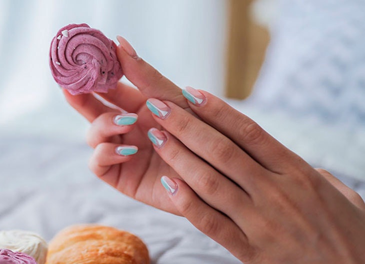 CÓMO PINTARSE LAS UÑAS Paso a paso