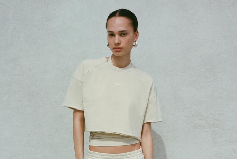 ¡Ya disponible la colección de Zara x Pantone!